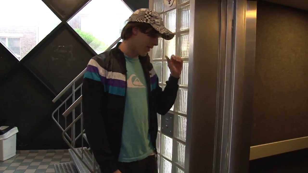 Living at Erasmus International House - YouTube