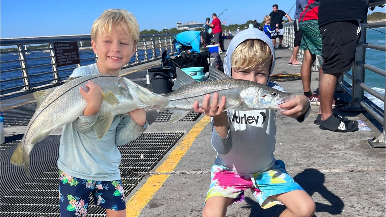 Mullet Run Pier Fishing - YouTube