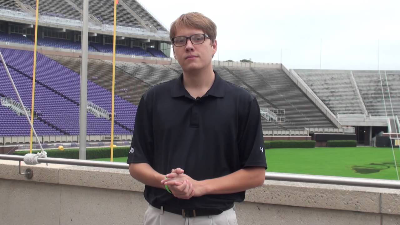 Jeff Charles returns to ECU broadcast booth - YouTube