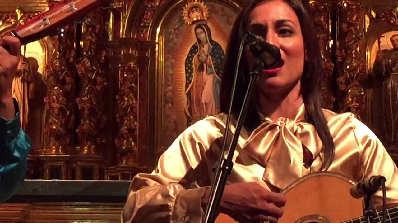 La Guadalupana by Trio Ellas - YouTube