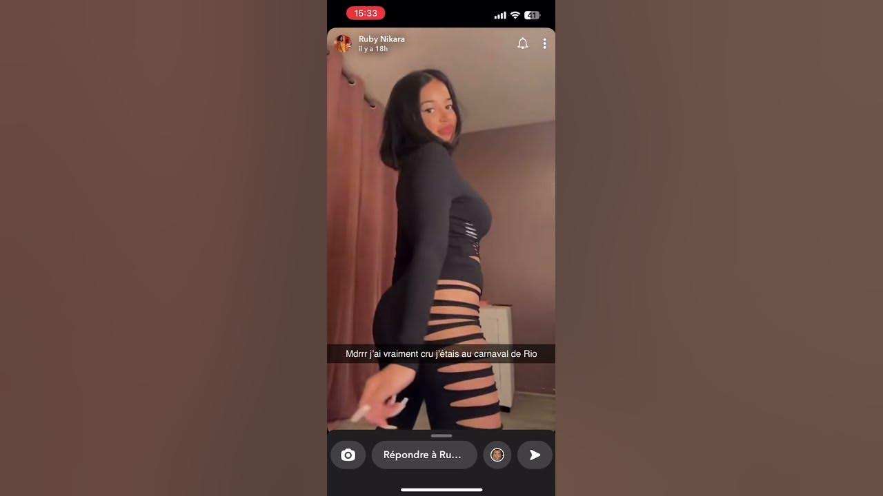 Ruby Nikara Twerk - YouTube