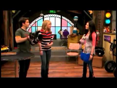 iCarly Doesn't Know How To Properly Beat Box - YouTube