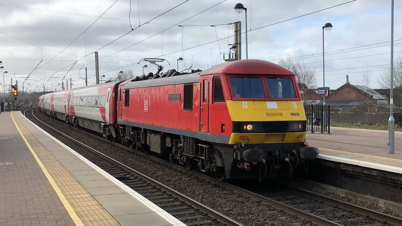 ATW 67 set, Northern Class 769 delivery and DB 90’s top n tail a MK4 ...