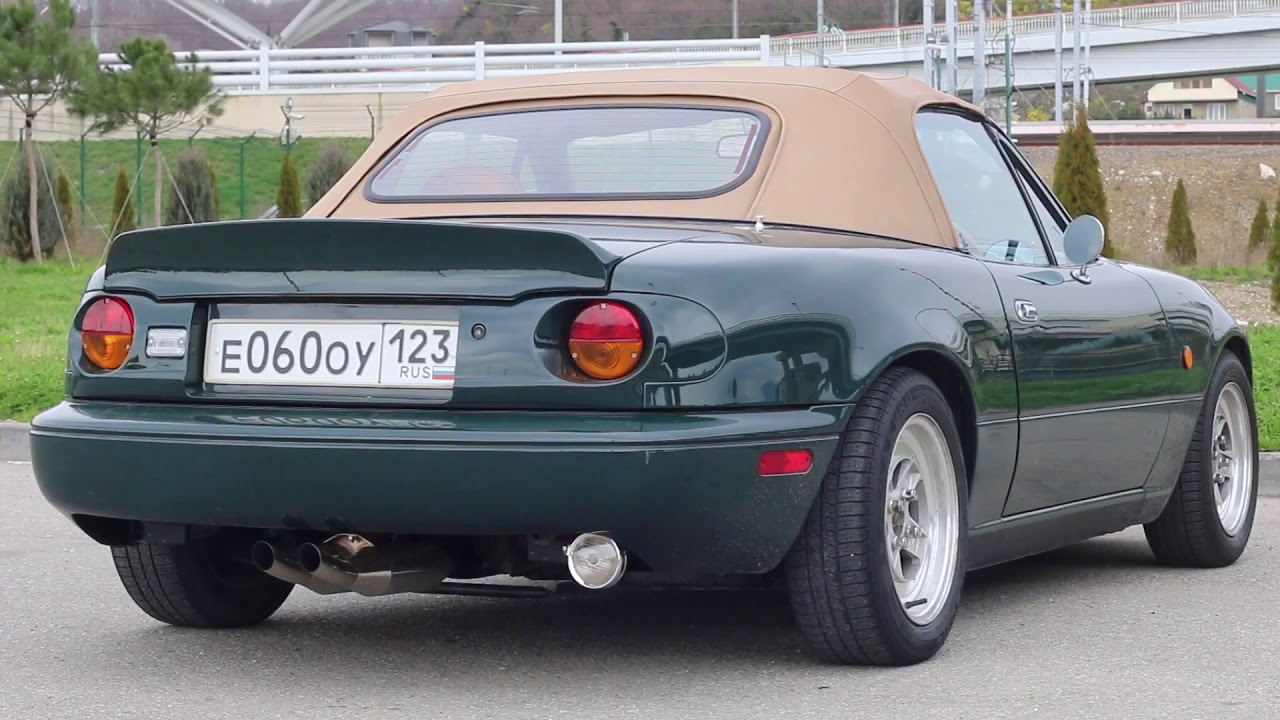 Pit Crew Racing exhaust Miata - YouTube