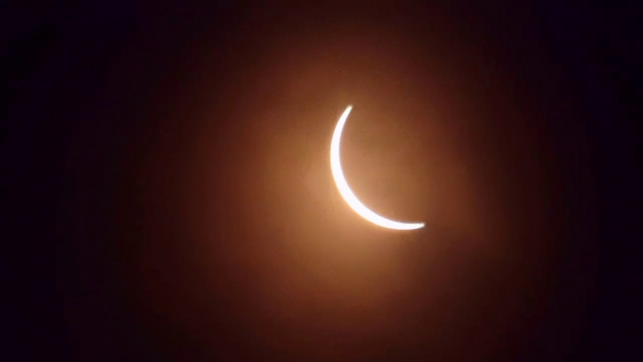 Solar Eclipse Over Nebraska - YouTube