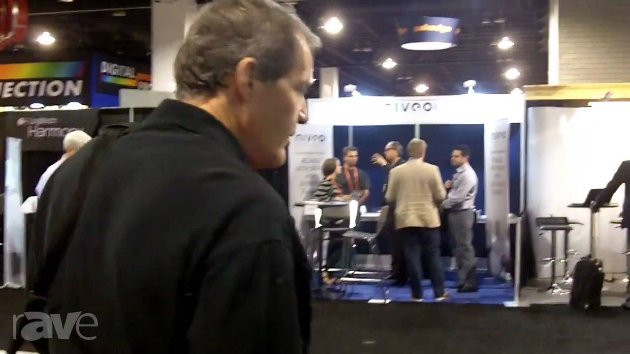 CEDIA 2013: Tremor FX Demonstrates Motion Control Seats - YouTube