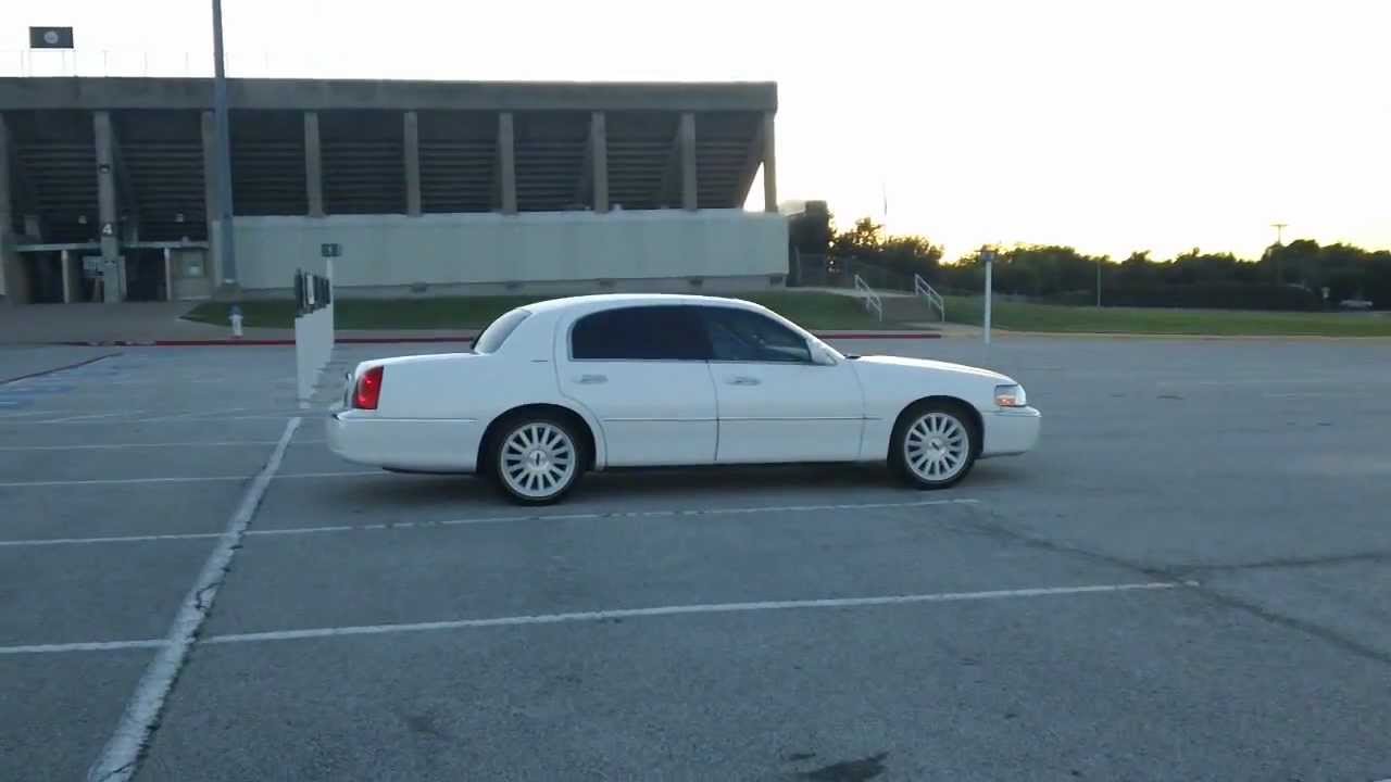 Town Car With Vogues - YouTube