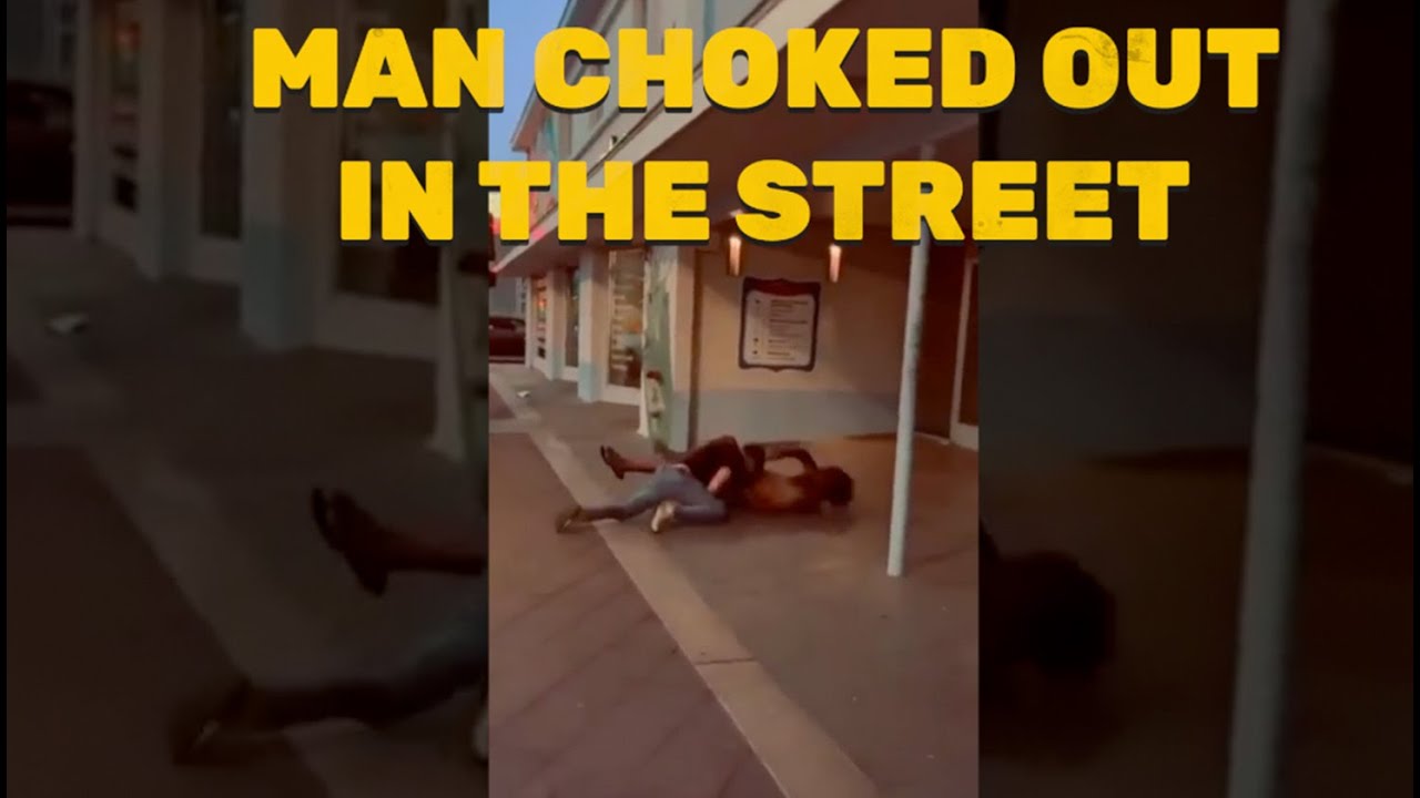 Man Choked Out In The Street - YouTube