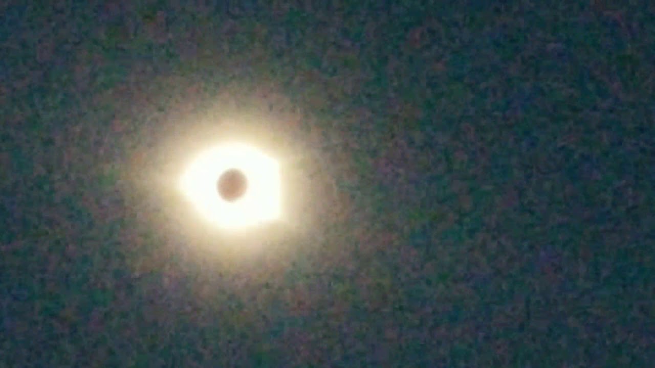 Total Solar Eclipse... GOD is Amazing!!! - YouTube