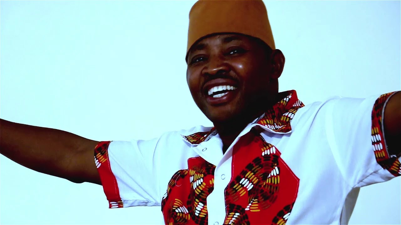 REKE NGWAMBARARIE by Nancy Gitau - YouTube