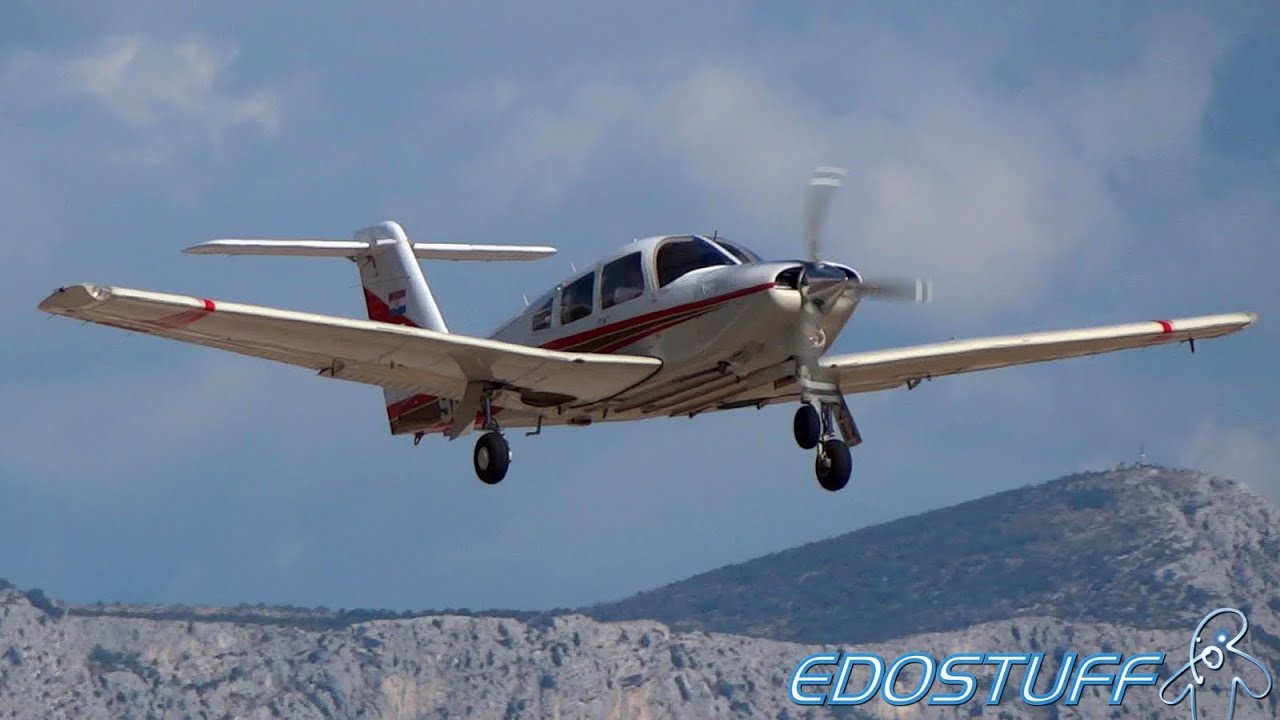 Piper PA-28RT-201T Turbo Arrow IV 9A-DLH - Takeoff from Split airport ...