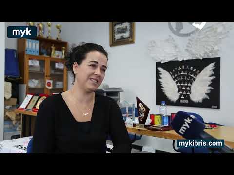 Son bir yılda Selin bana birkaç kez mesaj gönderdi