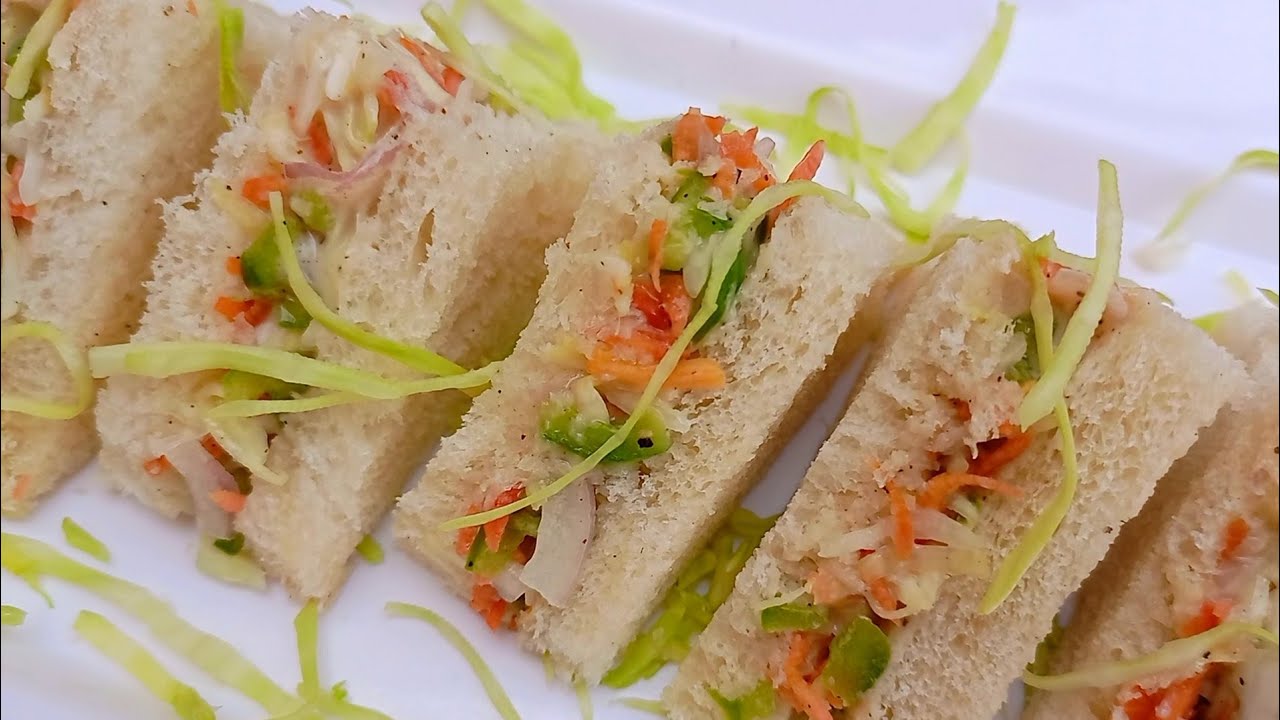 Classic Cold-Cut Sandwich - Cold Sandwich with Fresh Veggies - Perfect ...