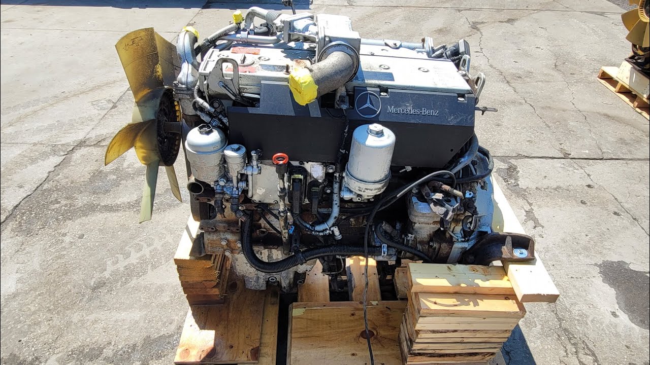 2006 Mercedes-Benz MBE900 turbo diesel engine START AND RUN #133 - YouTube