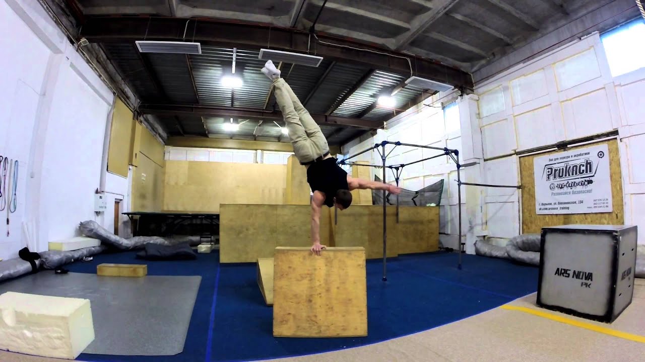 handbalance training 1 - YouTube