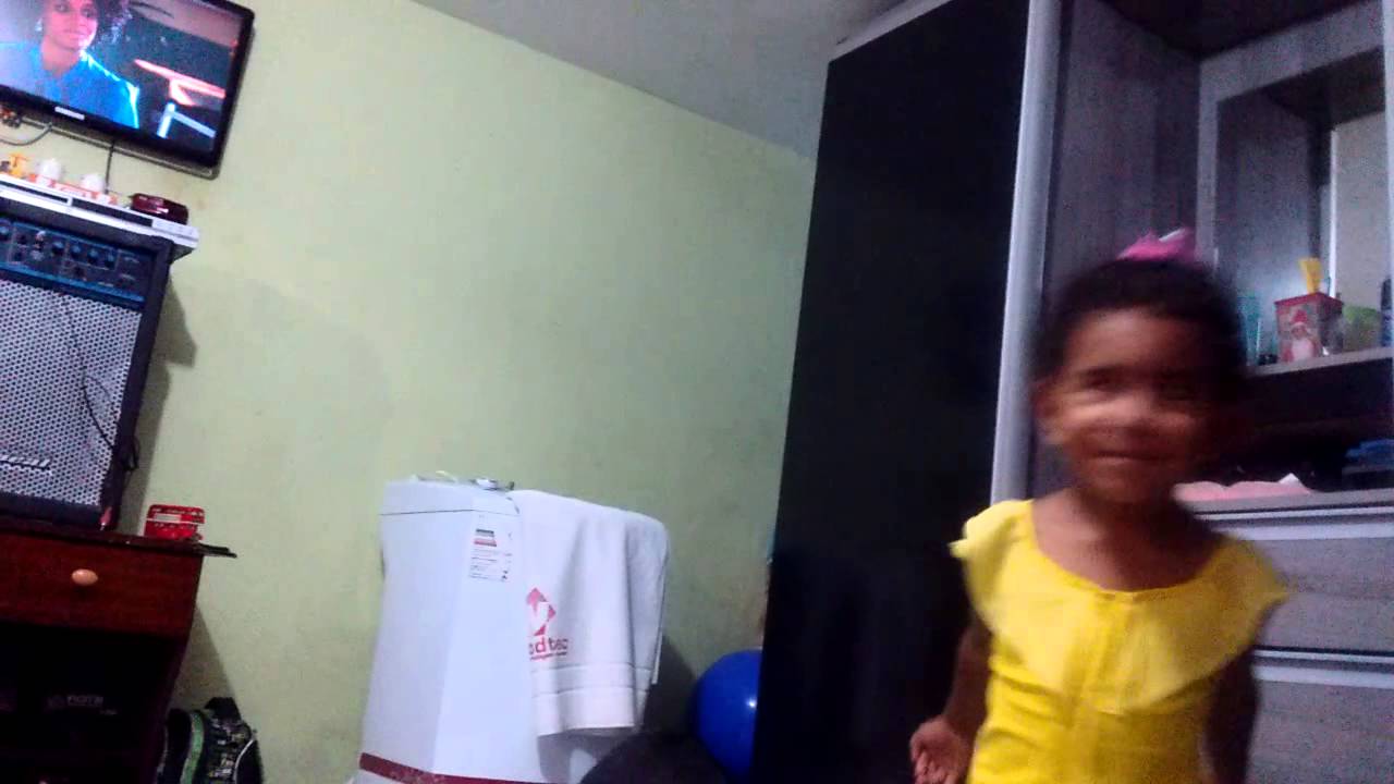 Ana Clara Orando.... - YouTube