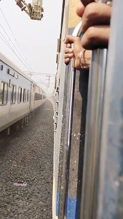 12024 - Patna Howrah Jan Shatabdi Express Parallay Overtake 03516-Asansol Bardhaman Passenger ...
