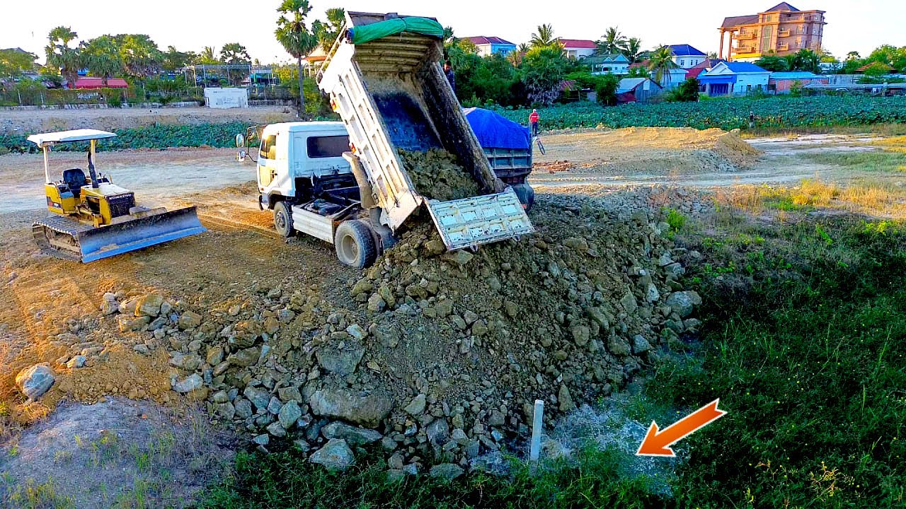 Incredible Update Project Expert KOMAT'SU Dozer Push Soil For New Building & Dump Truck 5T - YouTube