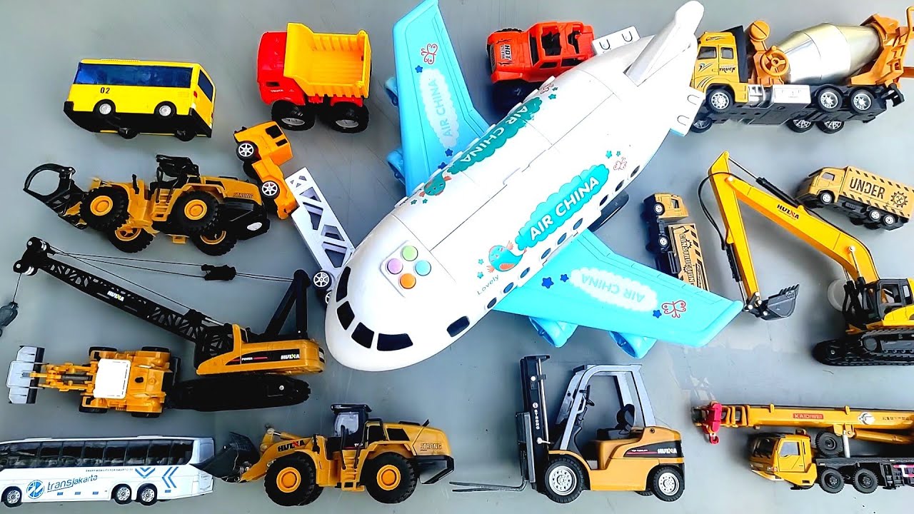 Pesawat Airbus, Wheel loader, Tadano, Crawler Crane, Mixer Truck ...
