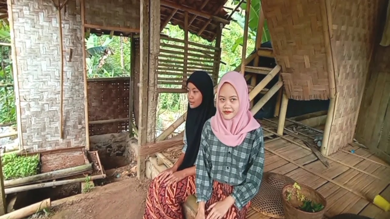 VIRAL !! GADIS DESA CANTIK ALAMI HIDUP SEDERHANA DI PELOSOK PEDESAAN ...