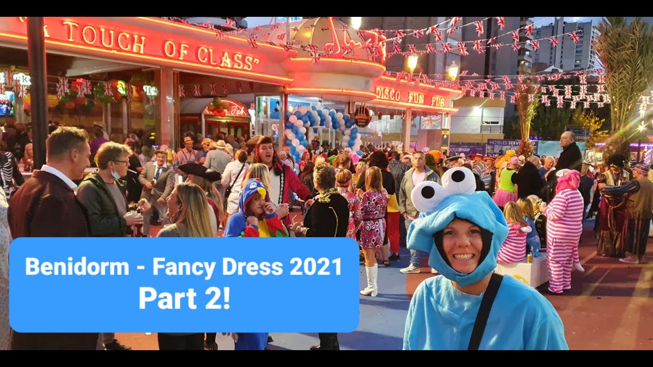 Benidorm - Fancy Dress day - November fiestas 2021 part 2 The square ...