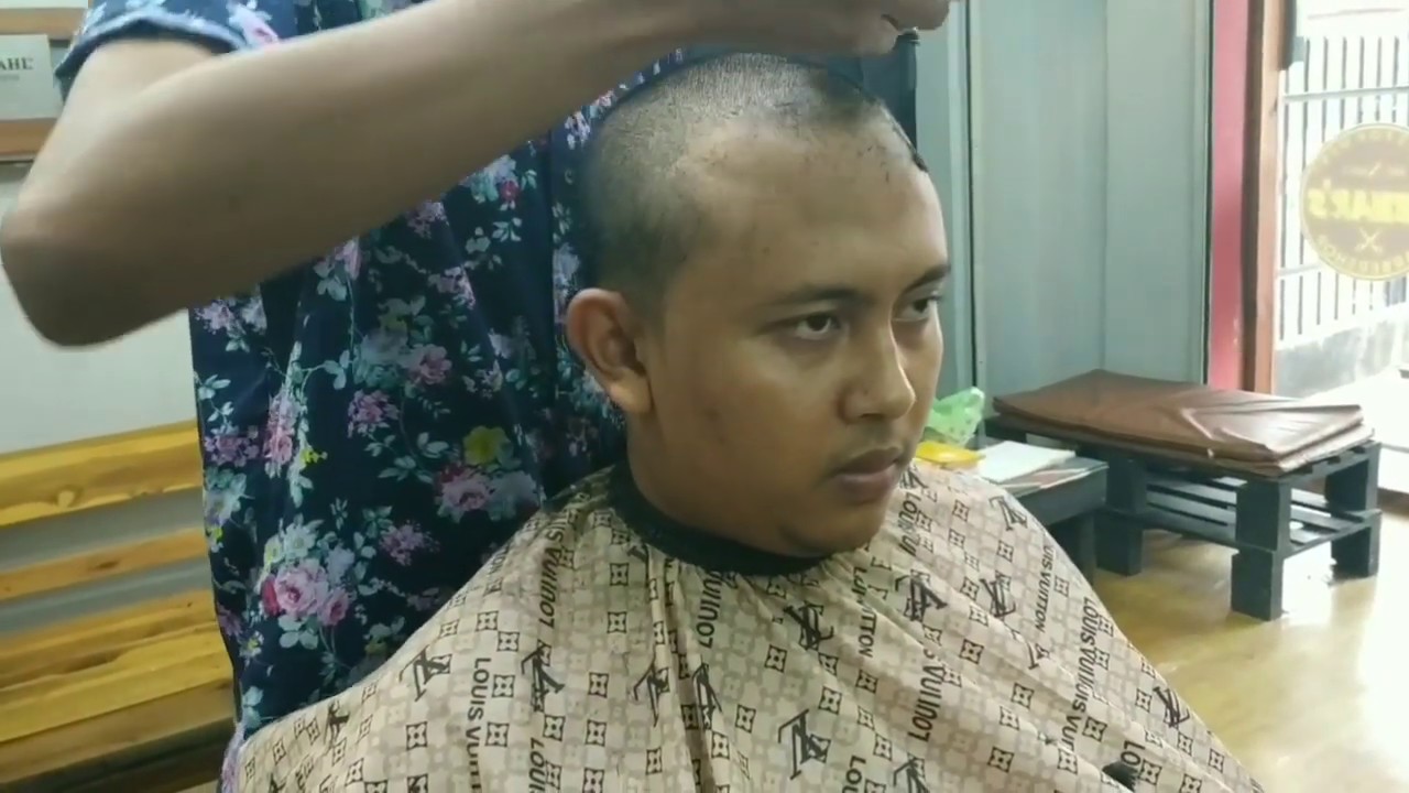 BOTAK KECE - YouTube