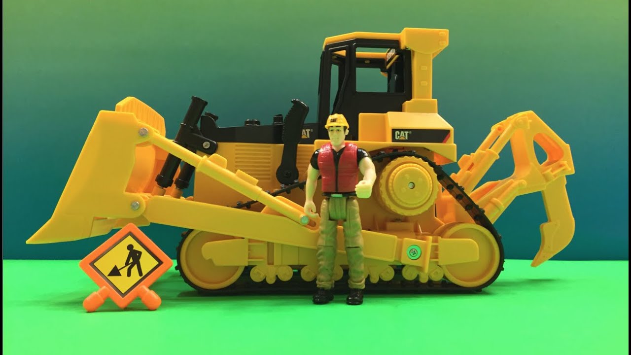 CAT Bulldozer Mighty Machines - Job Site Machine Set - Mighty Wheels by ...