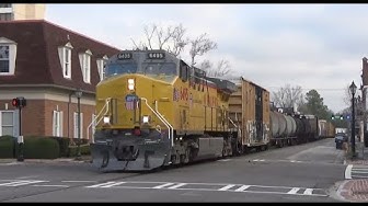 CSX M691 w/ CSXT 1852 Western Maryland in Augusta, GA 4/12/24 - YouTube