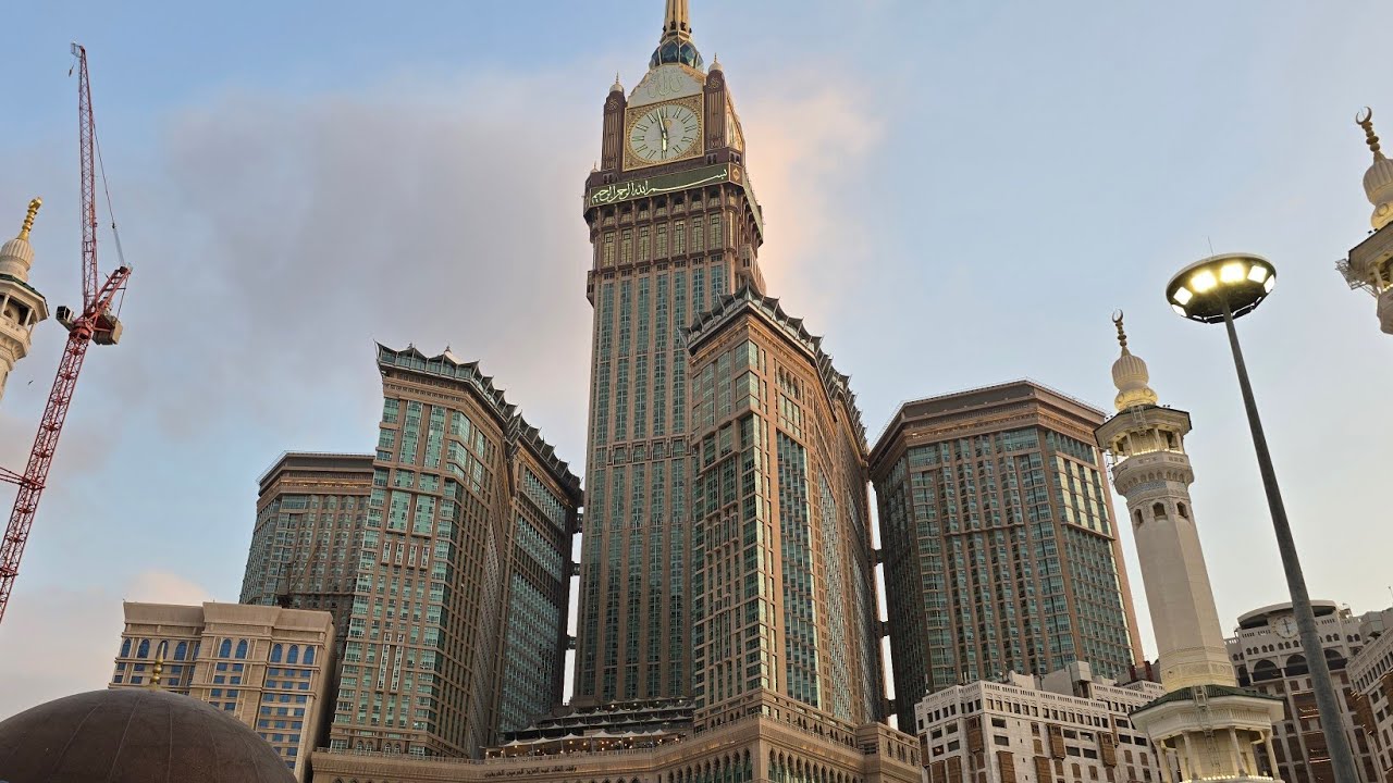 Masjid Al Haram Makkah 🕋/ MaShaAllah Makkah Ke Bazaar Or Raste 🚔 - YouTube