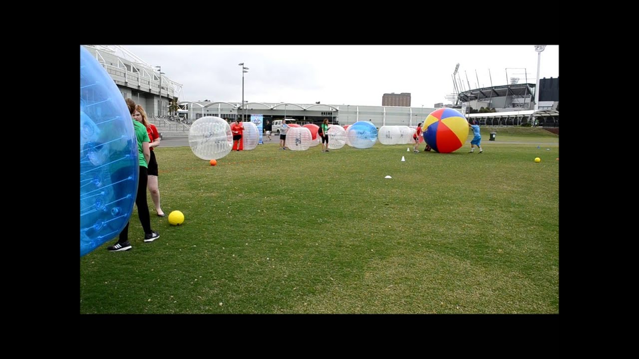 The Amazing Race Melbourne - Bubble Sportz - YouTube