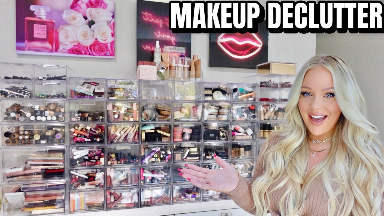 HUGE MAKEUP DECLUTTER & ORGANIZATION 😱 GETTING RID OF ALL MY MAKEUP | KELLY STRACK - YouTube