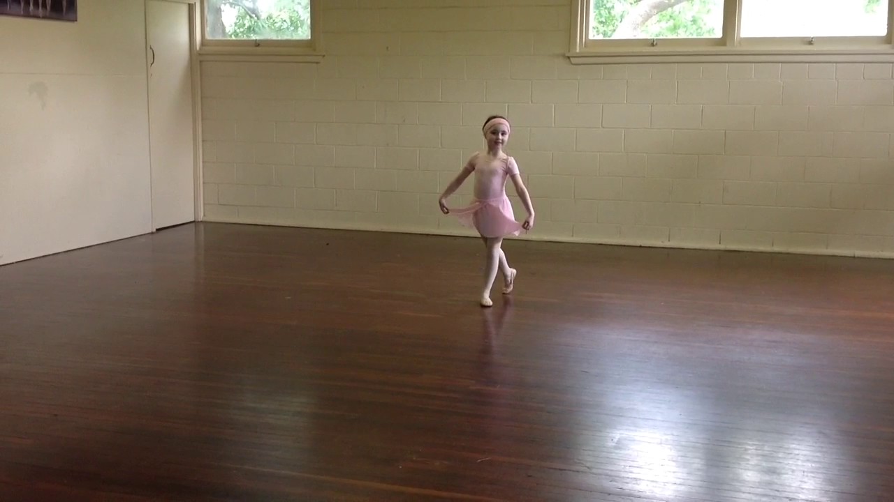 RAD Primary ballet curriculum - Bend and Point - Scarlett prepares for ...