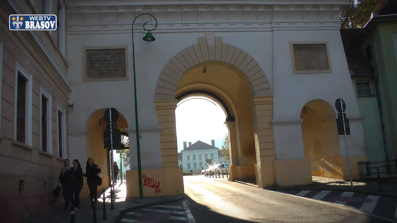 Brasov - Poarta Schei - YouTube