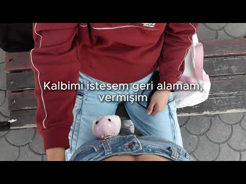 Bak - Emriboi Lyrics (Şarkı Sözleri)