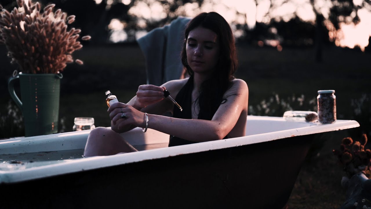 Primrose Botanical Bath - YouTube