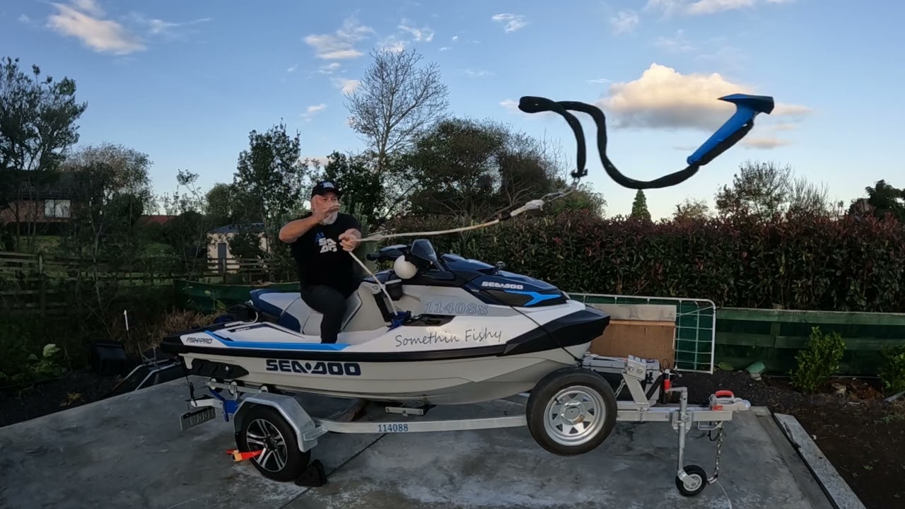 Sea Dog Tip 4 - Setting up an Anchor - YouTube