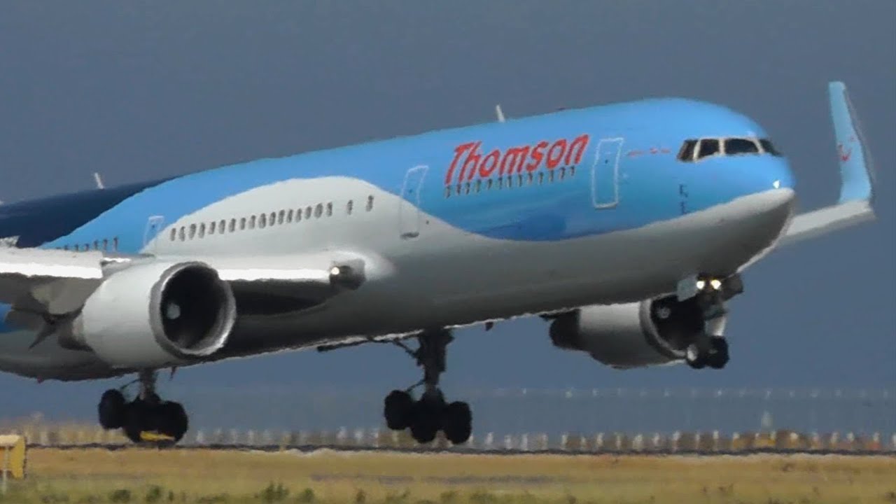 Thomson 757, 767, 737 Landing at Larnaca | Close views | Plane Spotting ...