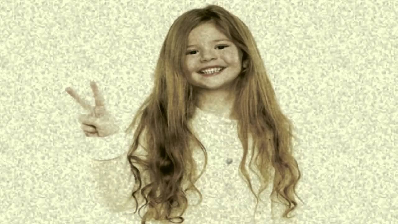 "Fata din poza" - YouTube