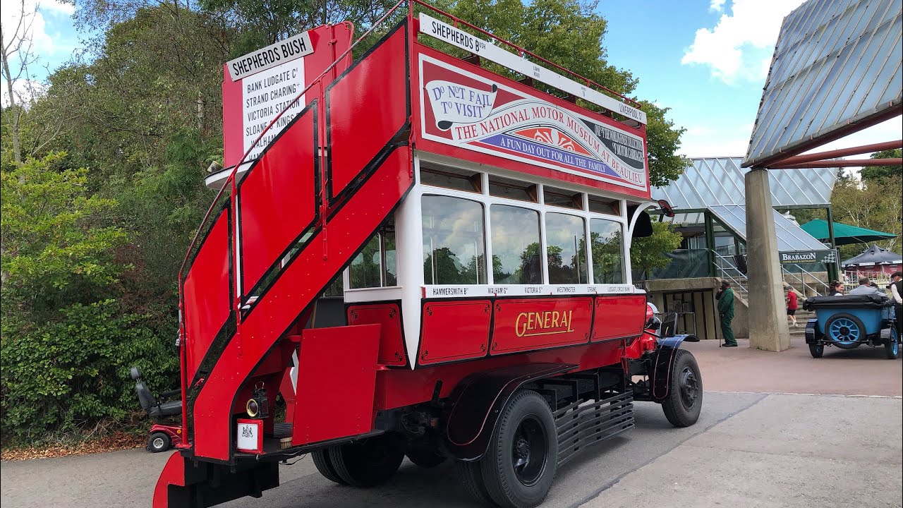 Number 11 open top vintage bus ride - Beaulieu Abbey to Motor Museum ...
