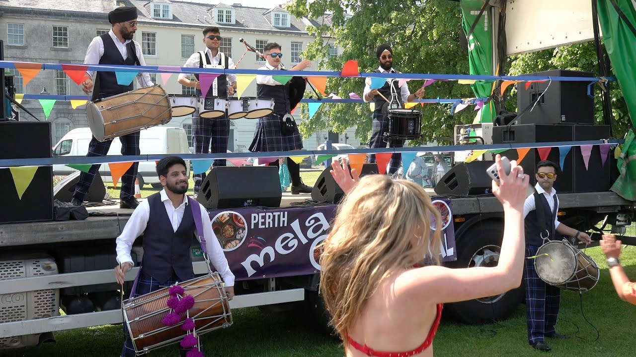 Scottish Indian group Unison Anthems playing Boly Boly at the Perth ...