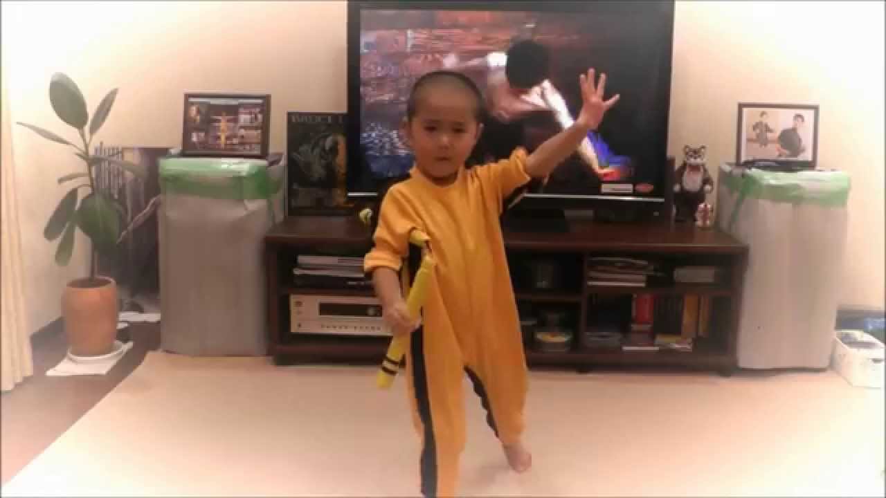 The GAMES of Mini Lee 499MB - YouTube