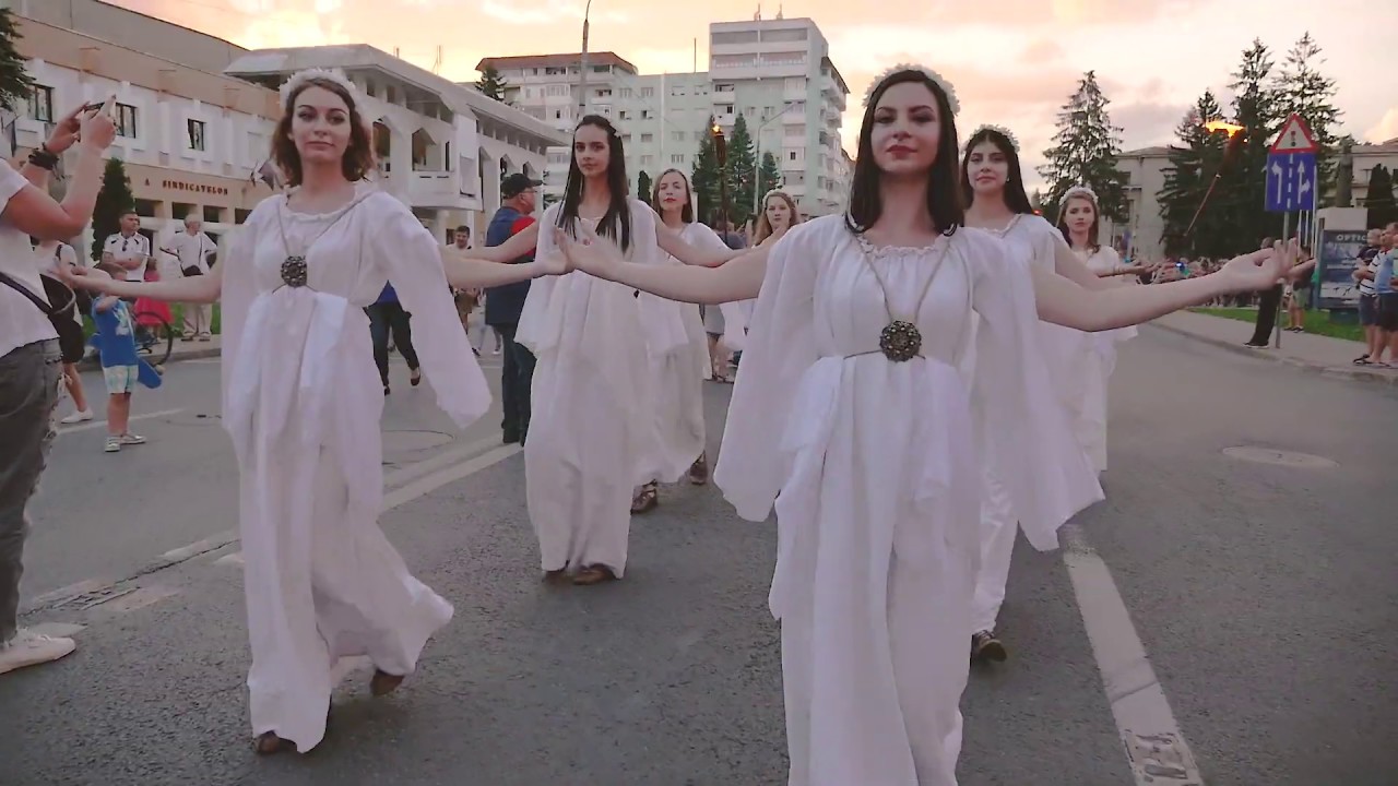 Discover Roman English - YouTube