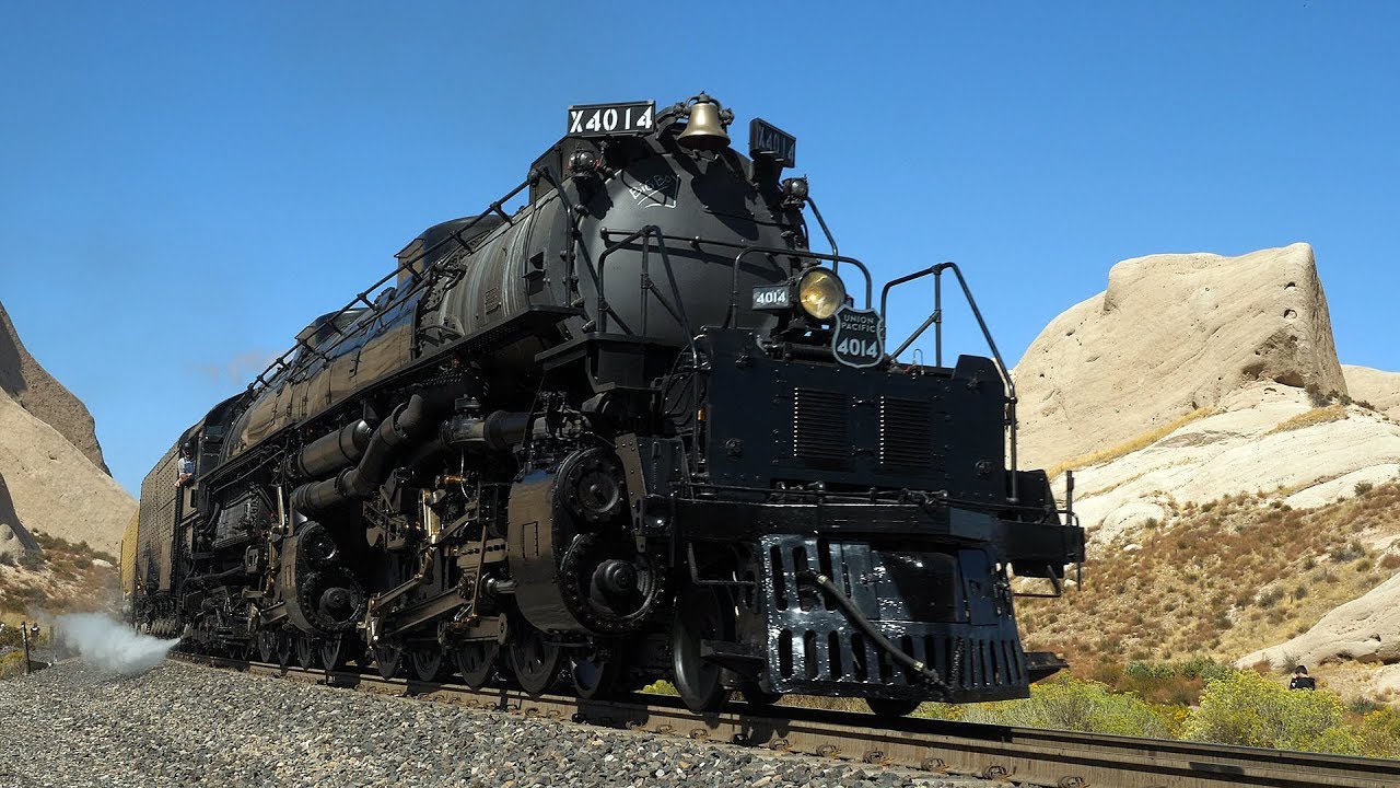 Big Boy excursion across Cajon Pass / October 12-13, 2019 - YouTube
