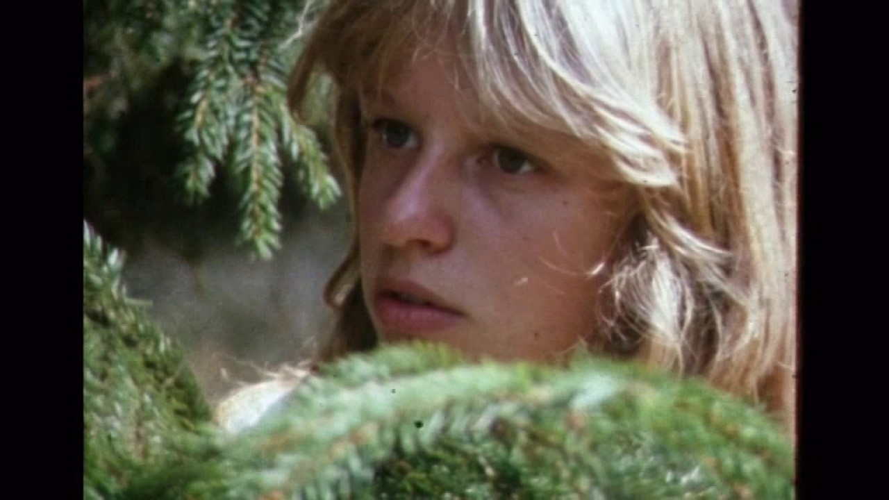 Debbie .../1983/ Film 26. - YouTube