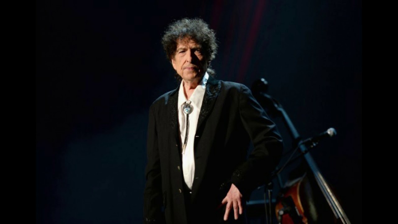 Bob Dylan - Not Dark Yet (University Park 2019) - YouTube