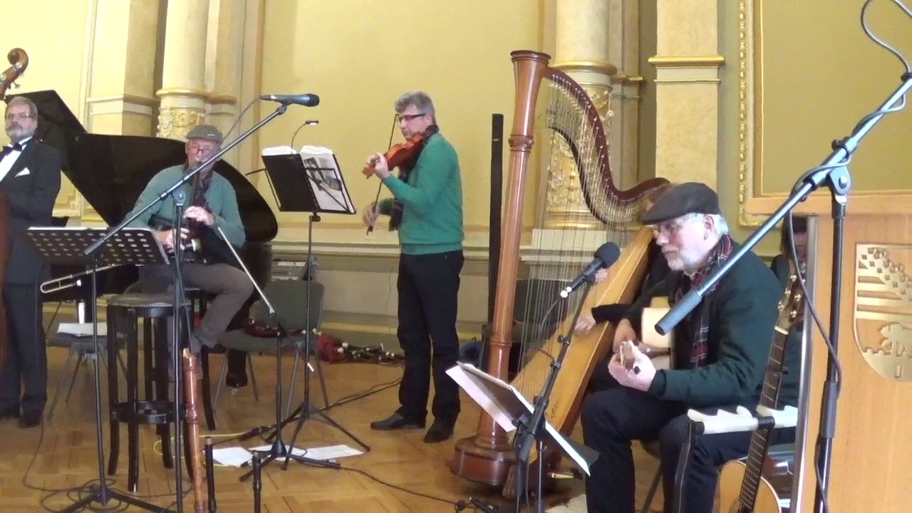 Irish-Folk-Band "Planxty Irwin" - YouTube