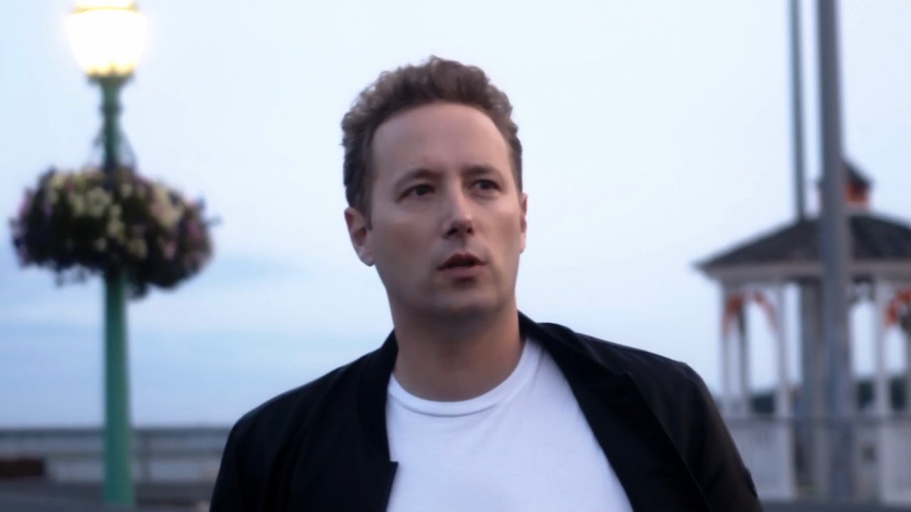 Kent Moran - Lonely (Official Video) - YouTube