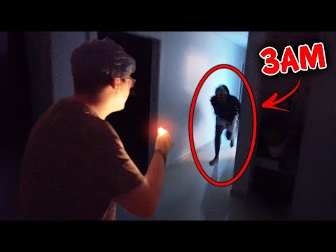 NUNCA BRINQUE COM O HOMEM DA MEIA NOITE ÀS 3 HORAS DA MADRUGADA