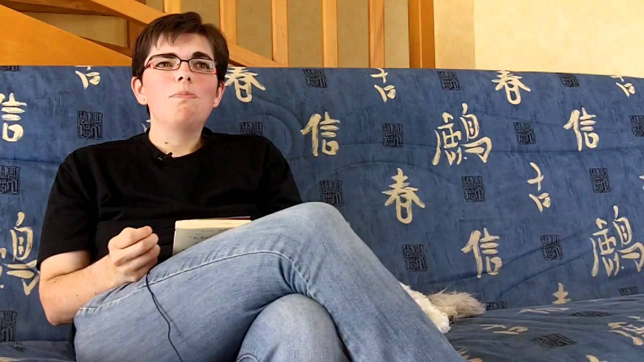 Interview Anna Sam, partie 1 - YouTube