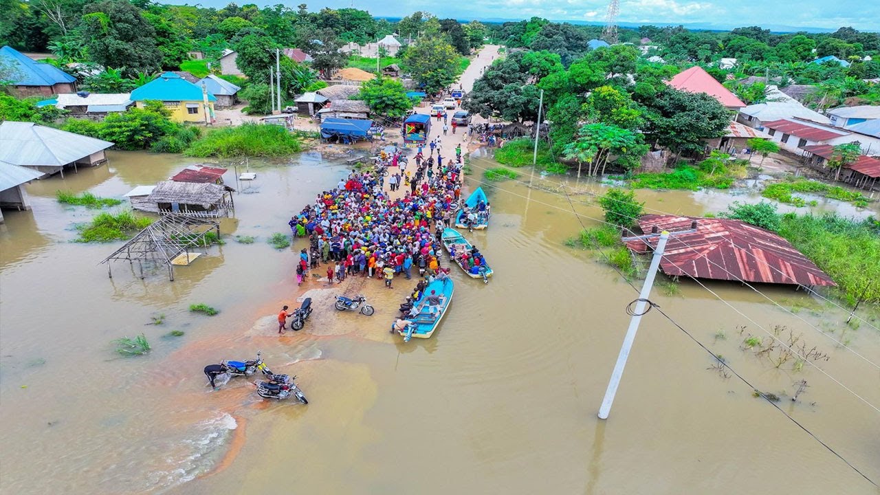 LIONS CLUB DAR ES SALAAM WATOA MSAADA WAATHIRIKA WA MAFURIKO RUFIJI ...